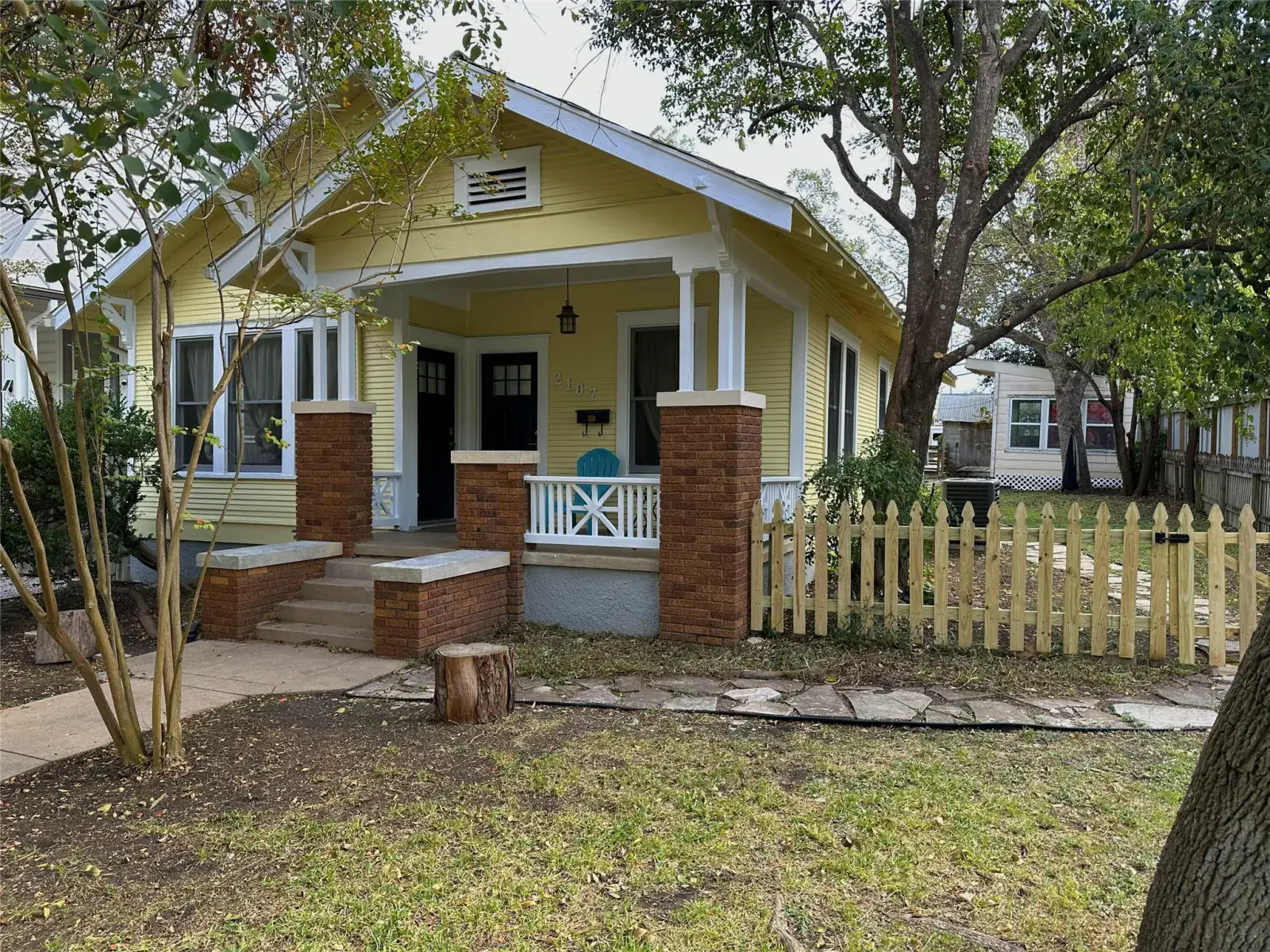 2107 Eva ST Austin TX 78704 MLS #4692397 – Steiner Life Real Estate Team