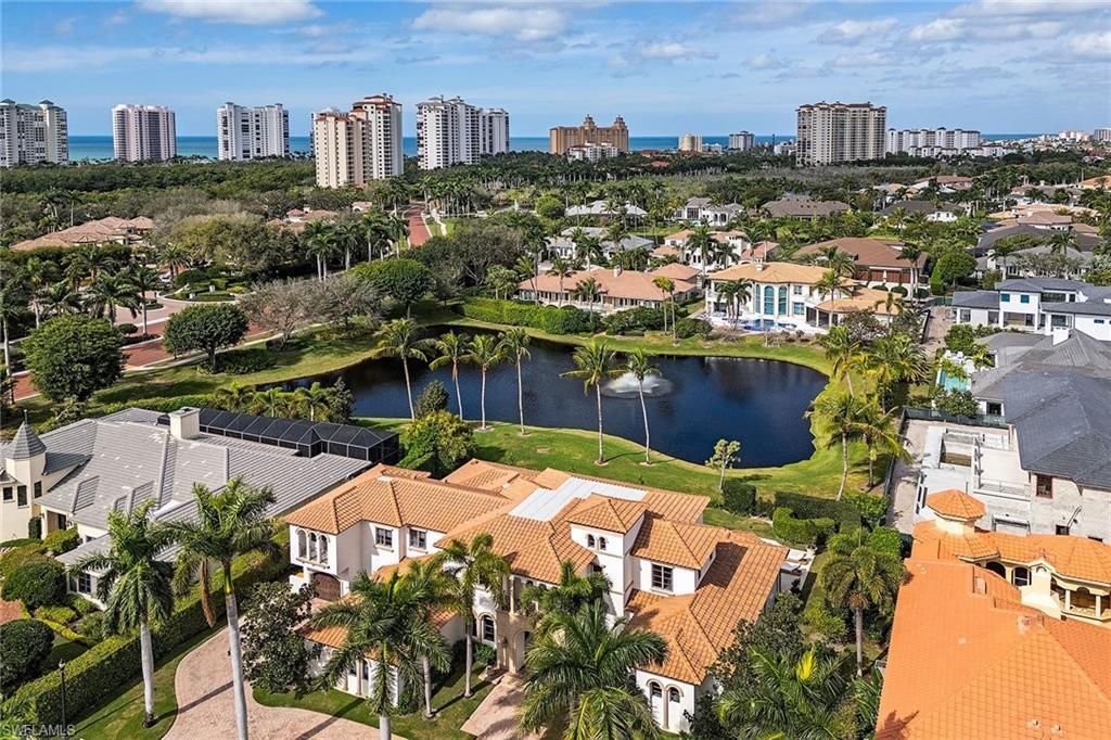 Bay Colony Real Estate | Real Estate in Bay Colony Shannon Lefevre