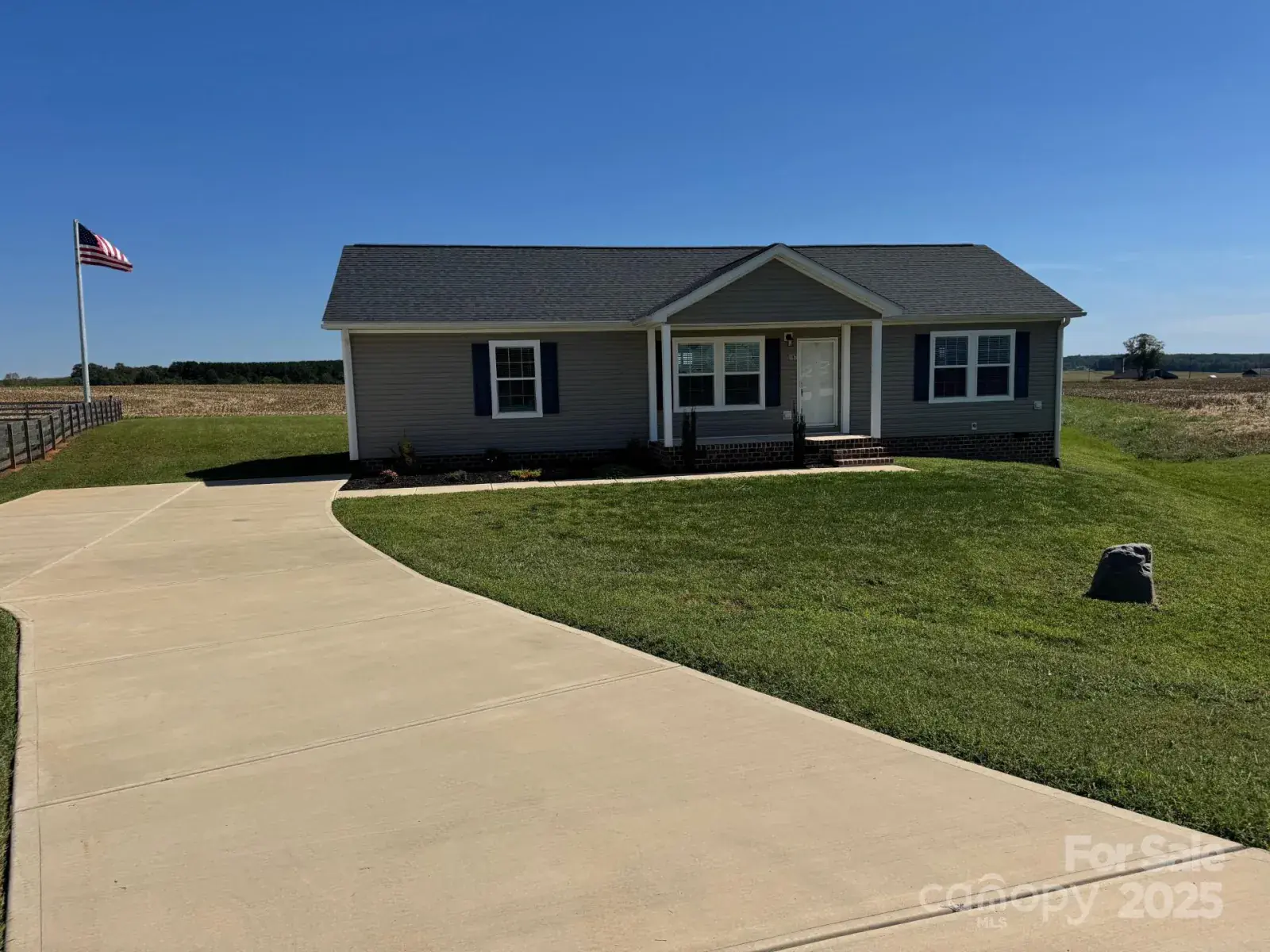 197 Burleson Point Woodleaf NC 27054 MLS #CAR4308013 | Rumbling Bald on ...