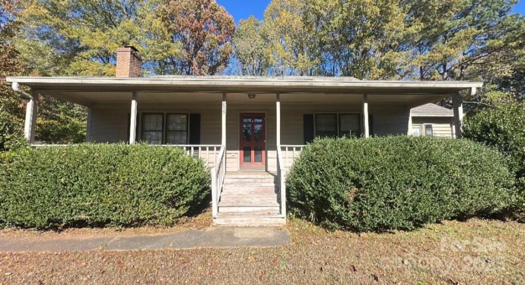 7615 Alexander Road Charlotte NC 28270 MLS #CAR4321603 | Dupont Real Estate