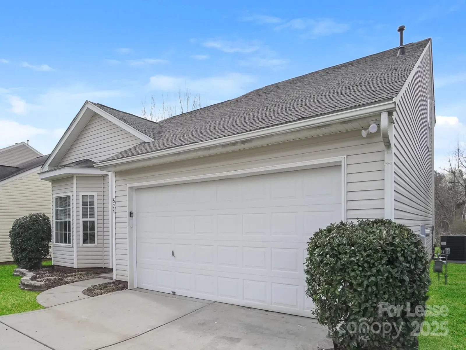 524 Lightspun Lane Charlotte NC 28216 MLS #CAR4325254 | Dupont Real Estate