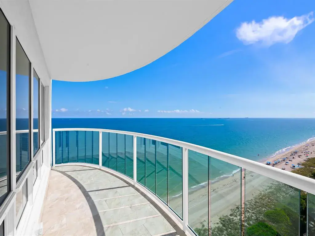 33308 Fort Lauderdale 3400 Galt Ocean Dr 1202S 3 bedrooms - Trust Larry
