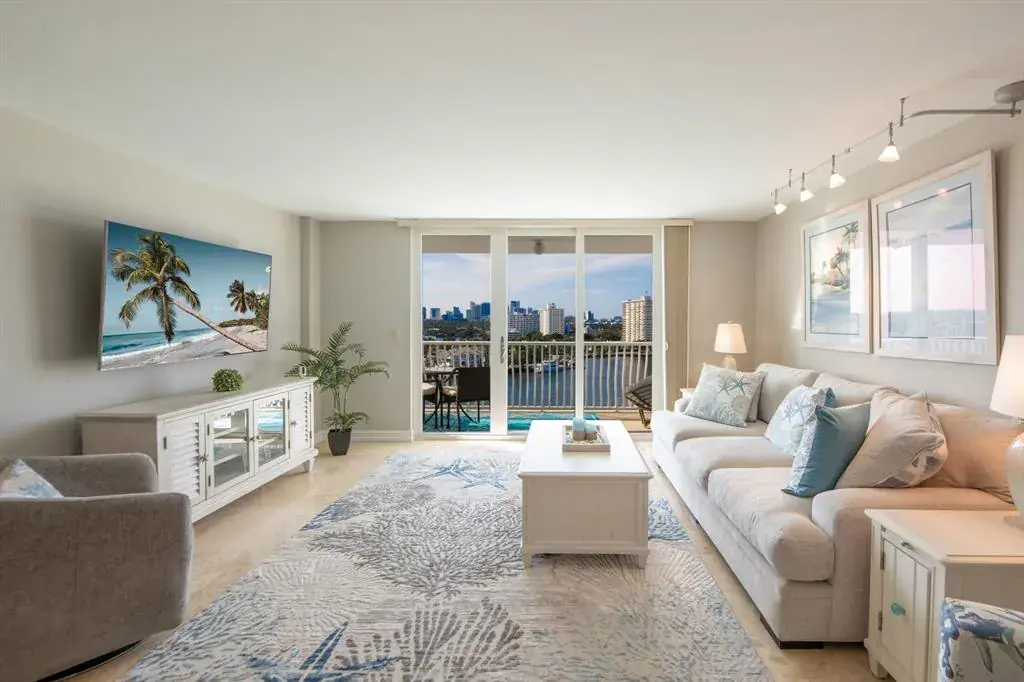 Property listings in Fort Lauderdale - Trust Larry