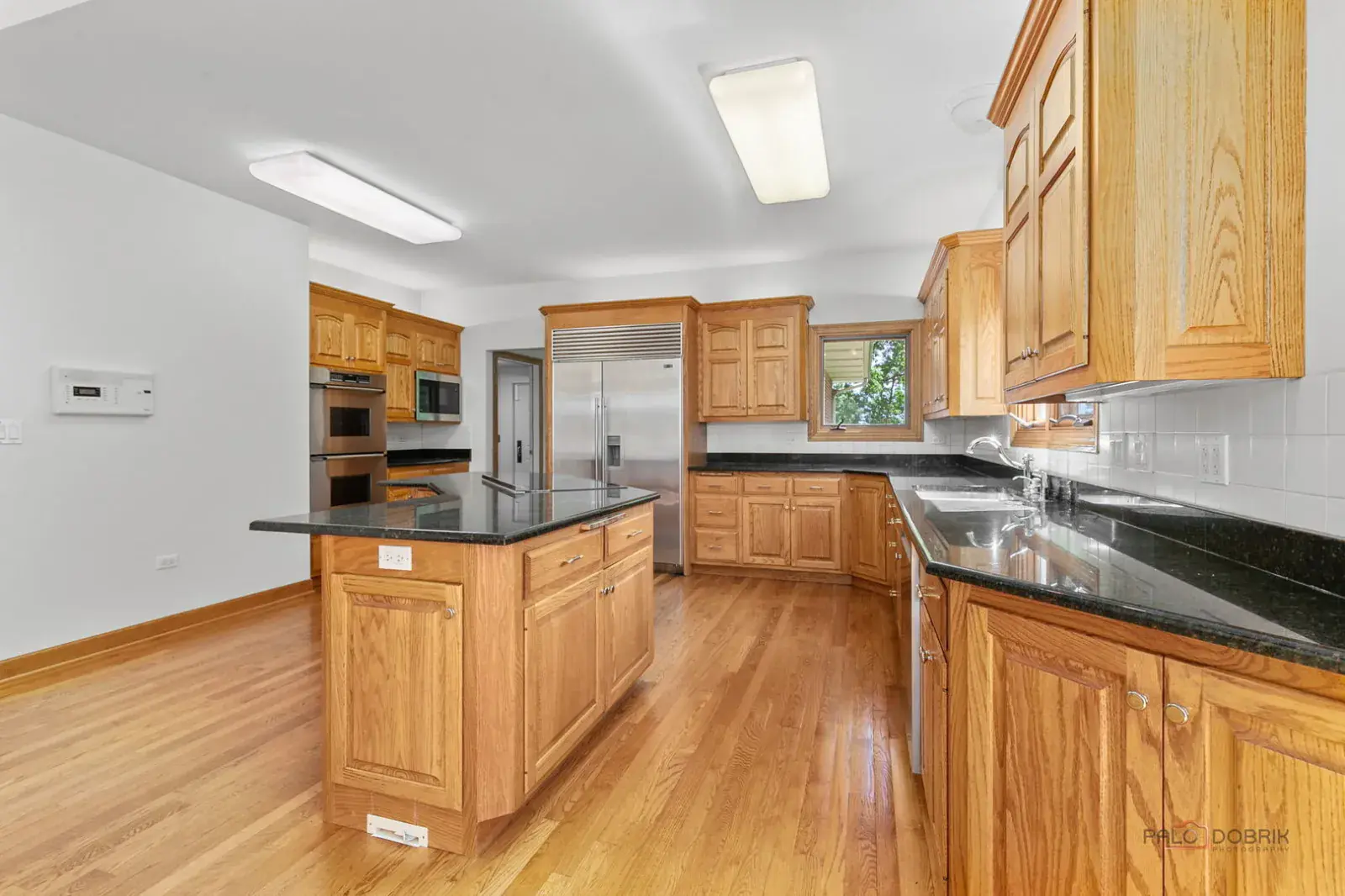28232 N Gilmer Road Mundelein IL 60060 MLS #MRD12453640 | Farm Ranch Team