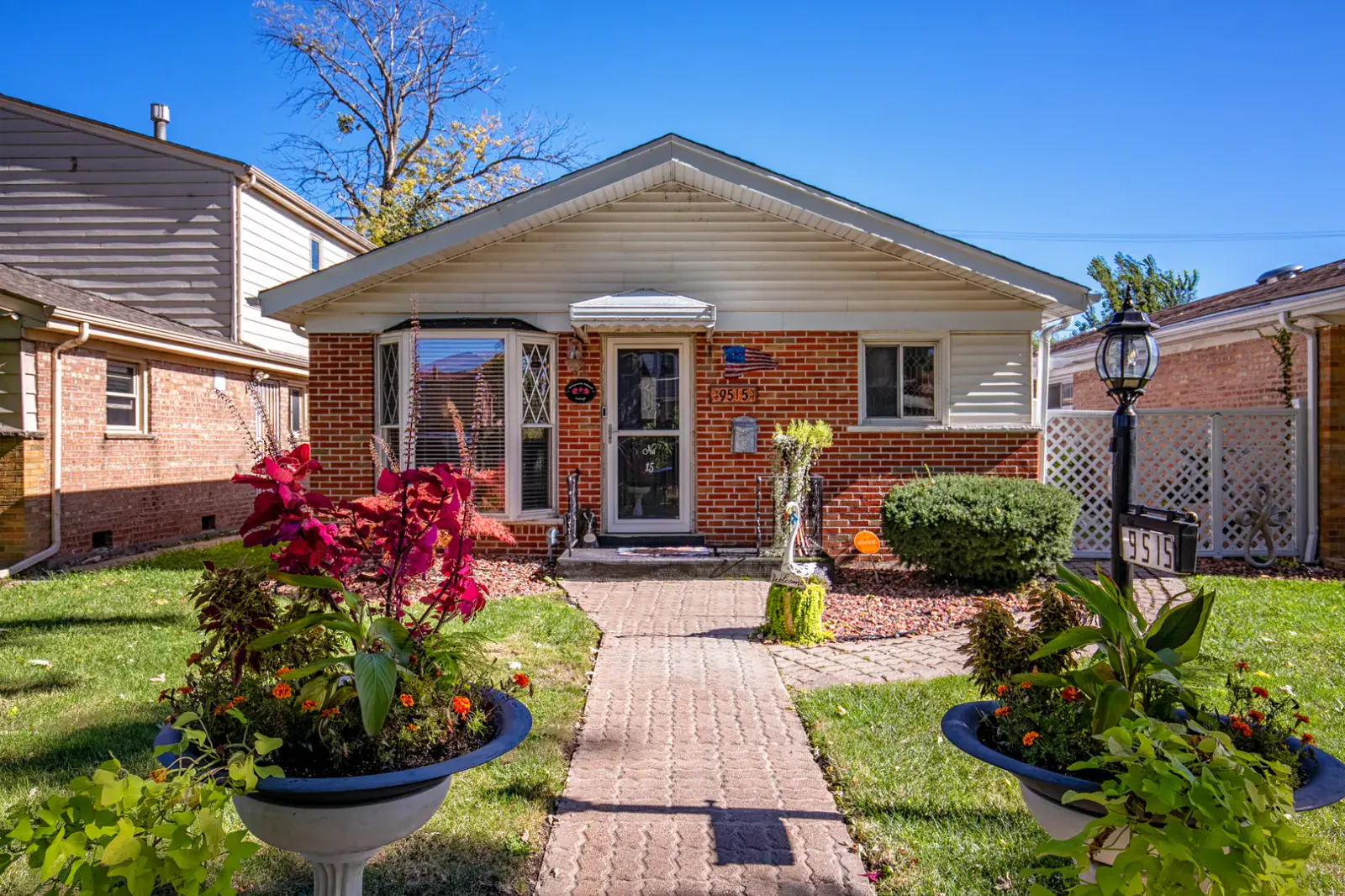 9515 S Peoria Street Chicago IL 60643 MLS #MRD12498262 | Farm Ranch Team