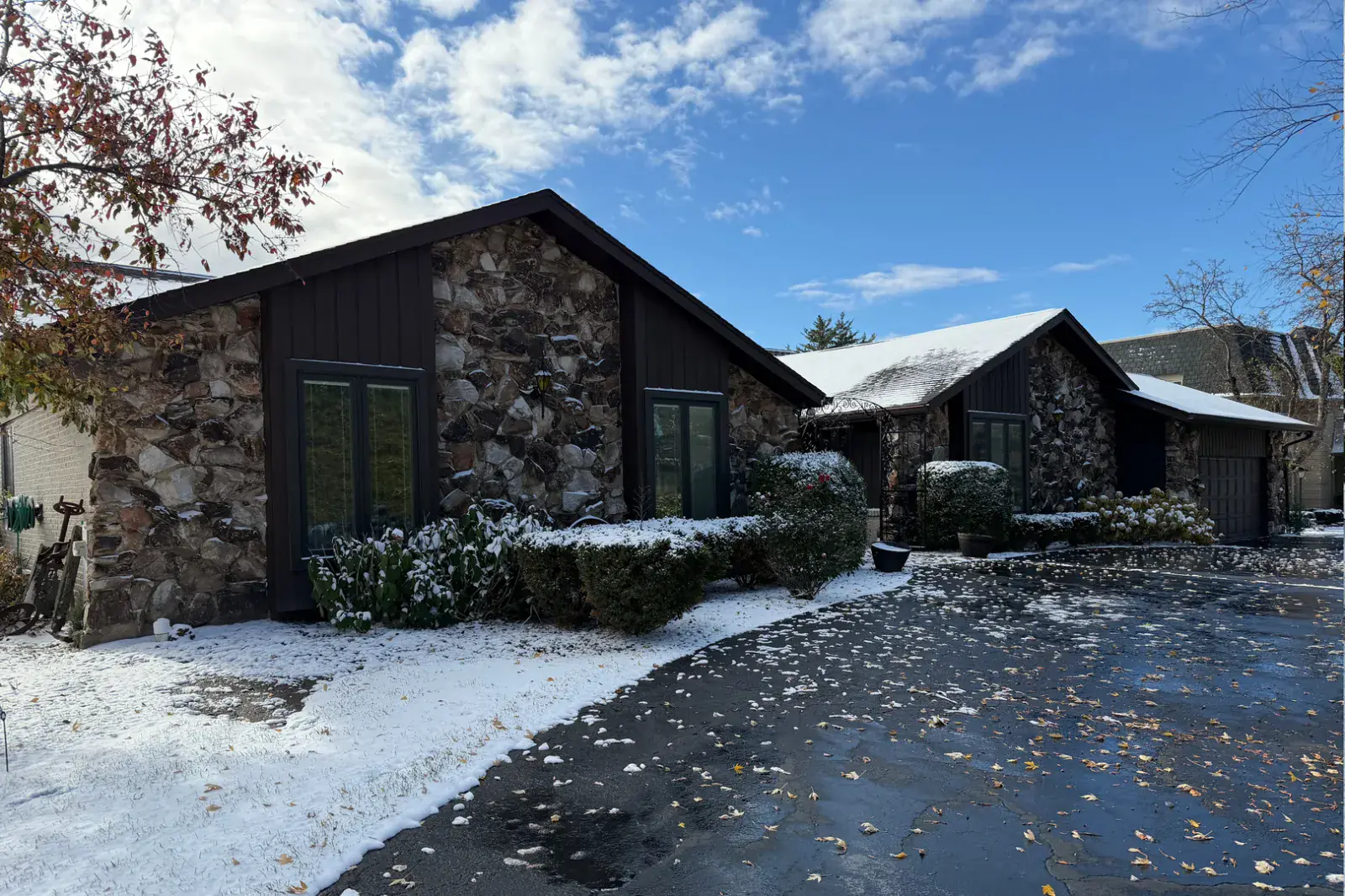 9630 Reding Circle Des Plaines IL 60016 MLS #MRD12514450 | Farm Ranch Team