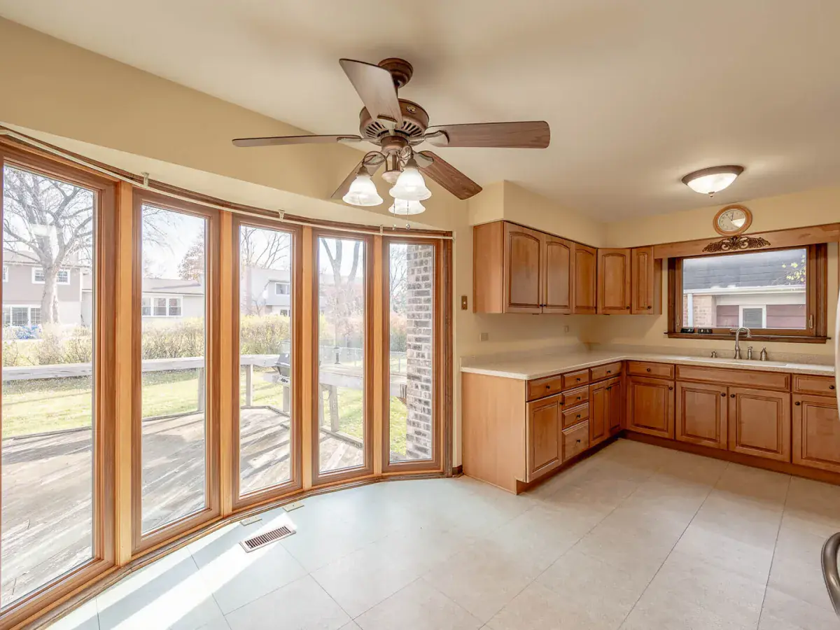 1515 S Kaspar Avenue Arlington Heights IL 60005 MLS #MRD12521921 | Farm ...