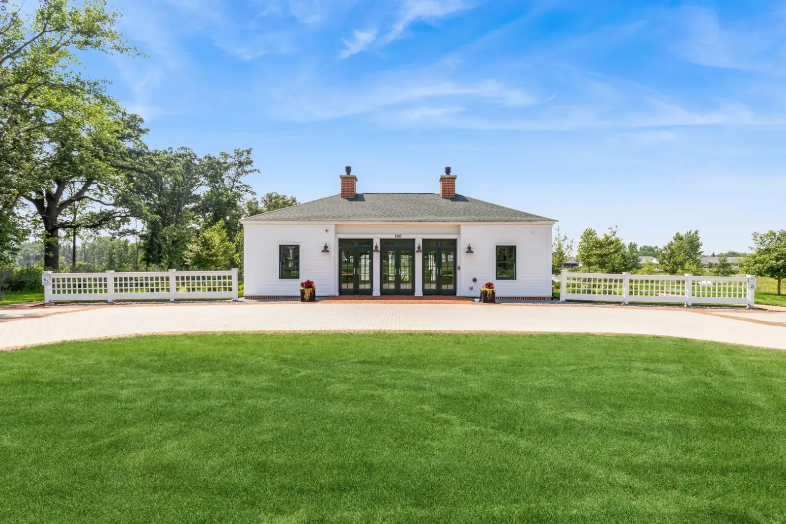 210 Majestic Oak Court Lake Forest IL 60045 MLS #MRD12522410 | Farm ...