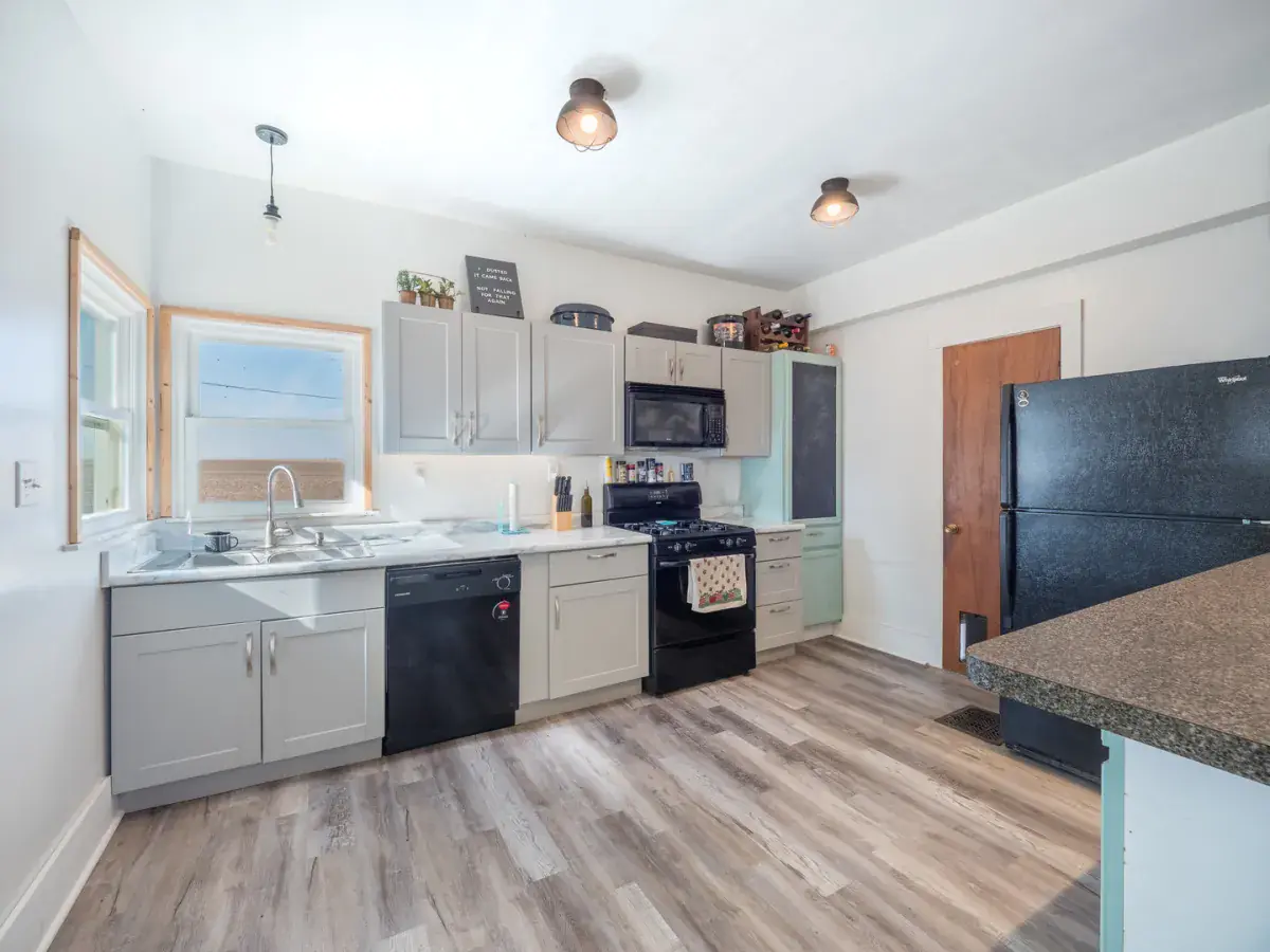 212 Allen Street Holcomb IL 61043 MLS #MRD12563318 | Farm Ranch Team