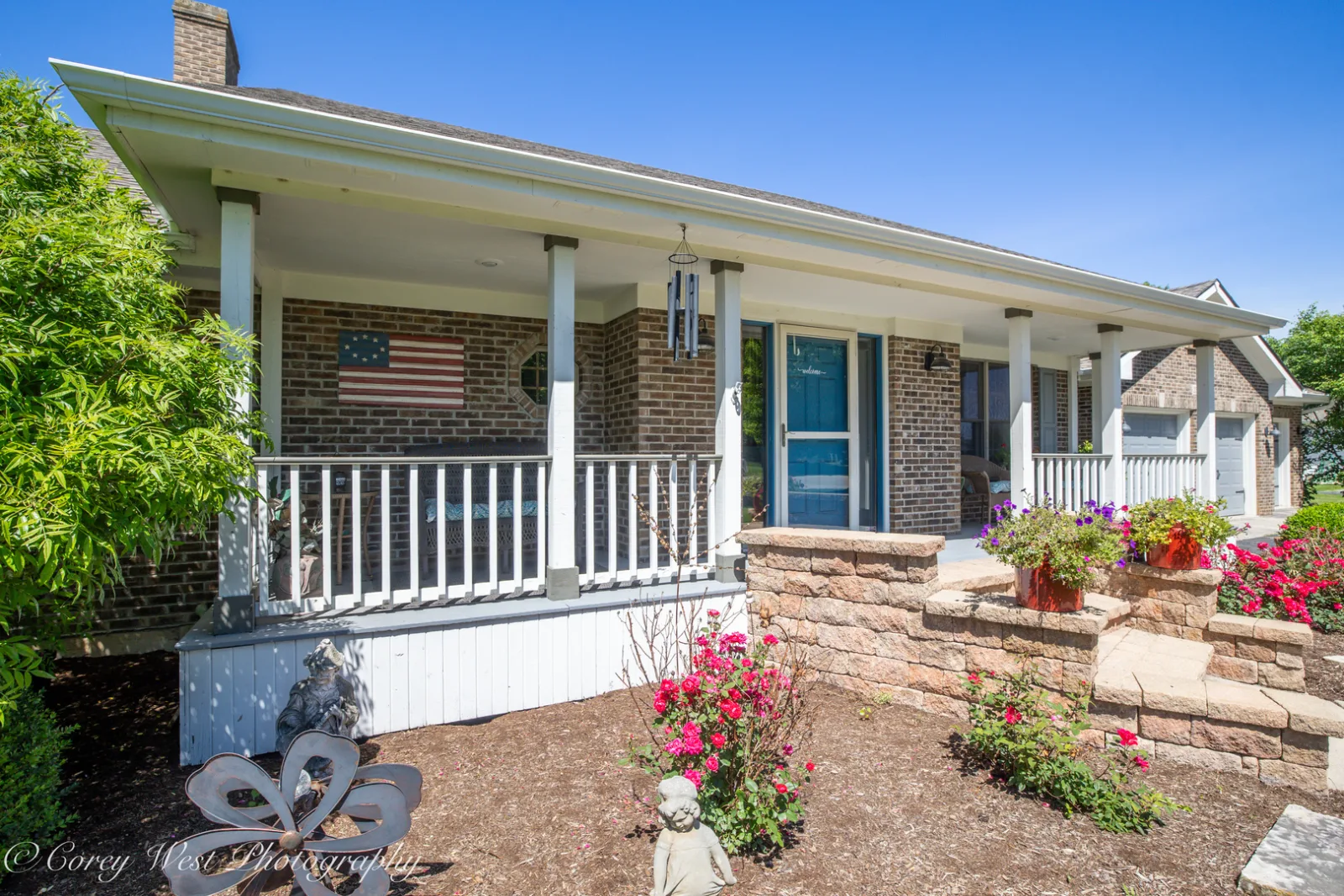 1545 Sunflower Drive Sycamore IL 60178 MLS #MRD12677777 | Farm Ranch Team