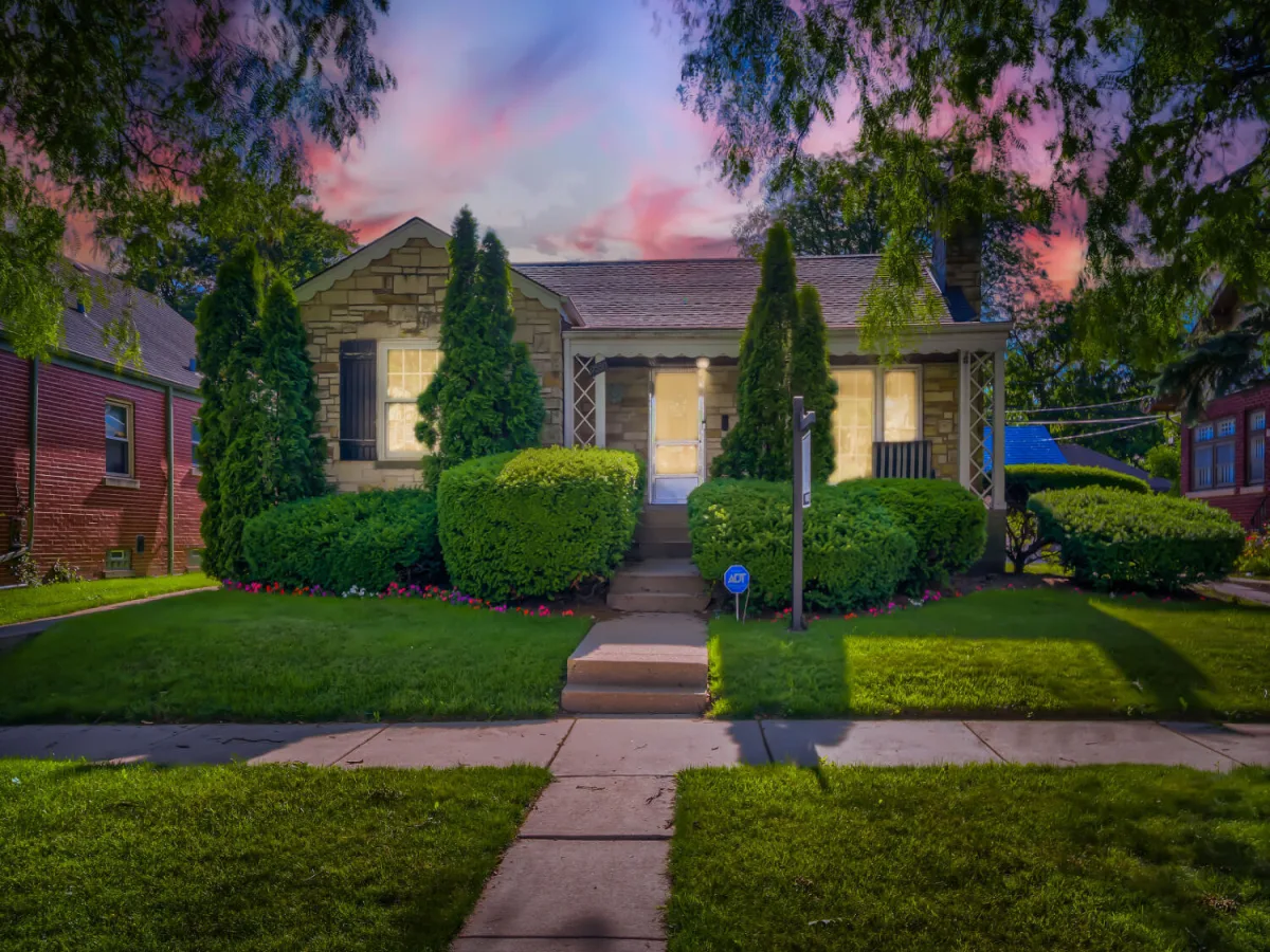 9550 S Hoyne Avenue Chicago IL 60643 MLS #MRD12680428 | Farm Ranch Team