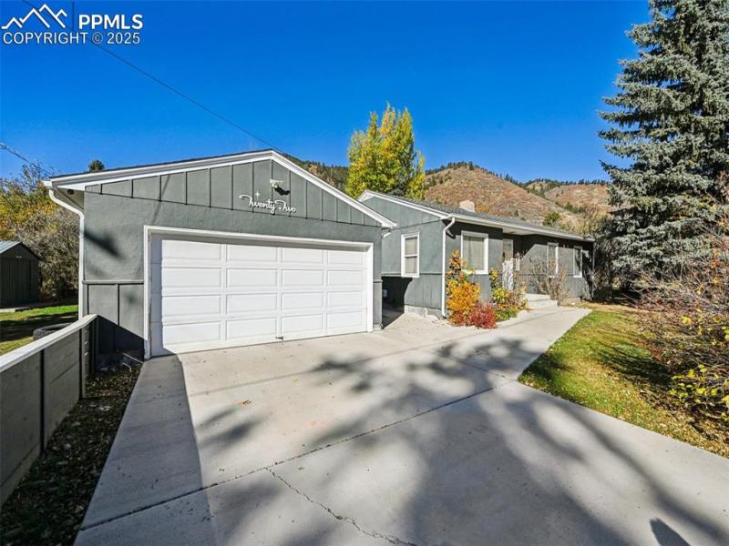 22 High Street Palmer Lake CO 80133 MLS #1083944