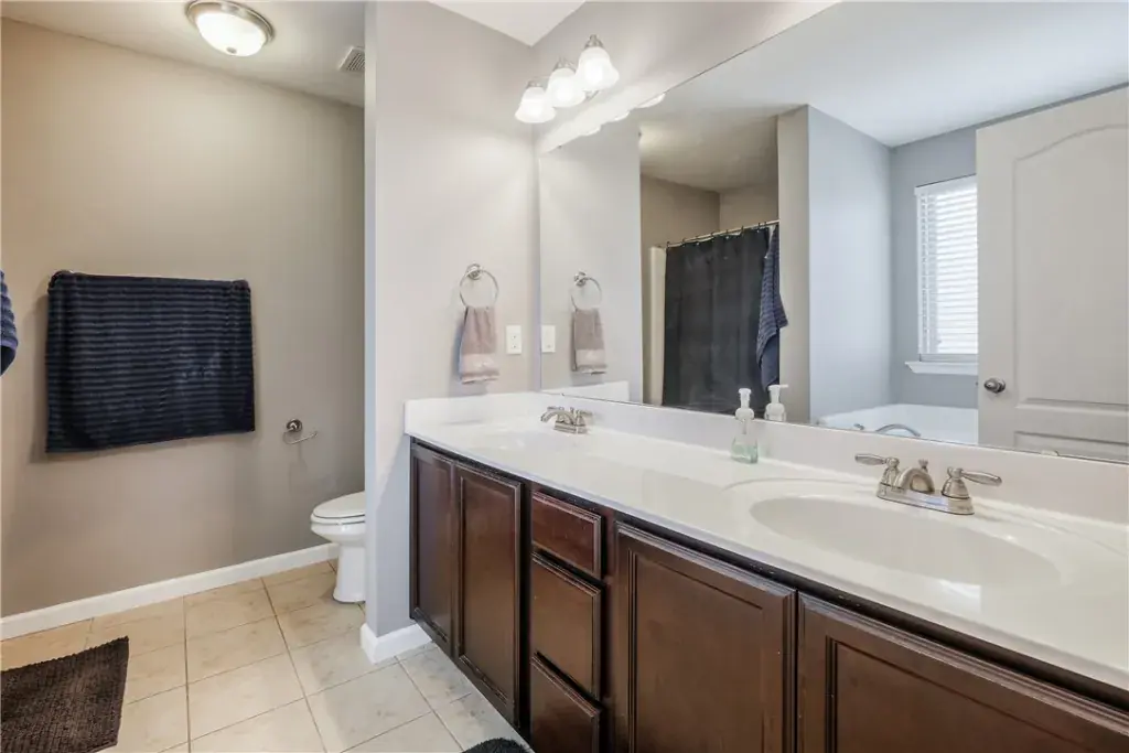 1017 Stoneham Circle Anderson SC 29626 MLS #20295910