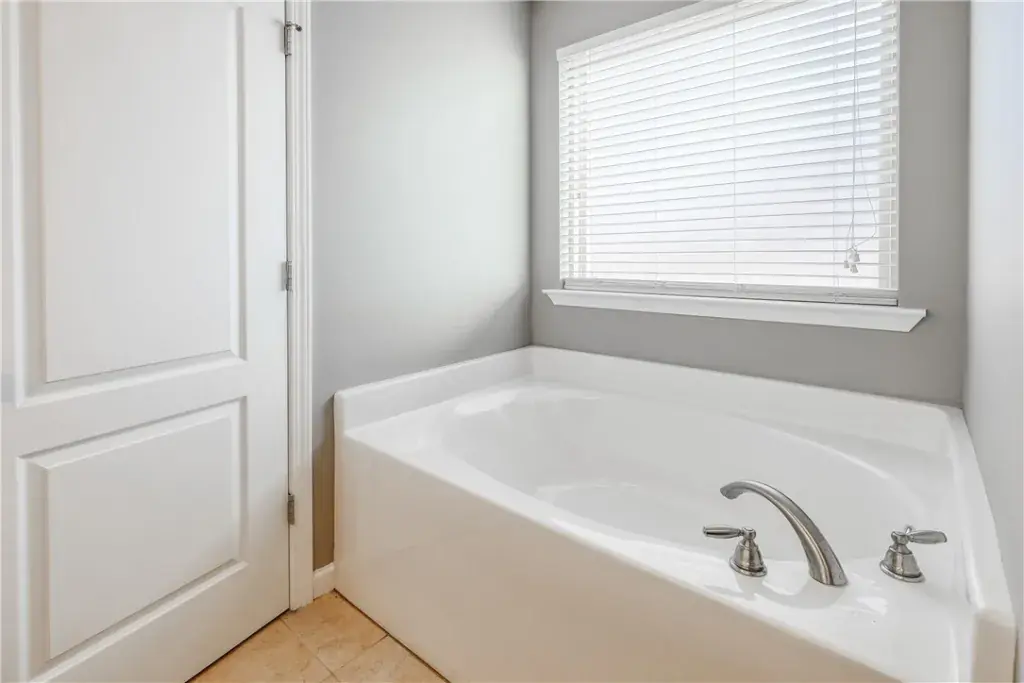 1017 Stoneham Circle Anderson SC 29626 MLS #20295910